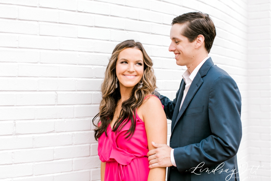 Downtown Jackson Mississippi Engagement: Mallory & Raymond - Lindsay Ott